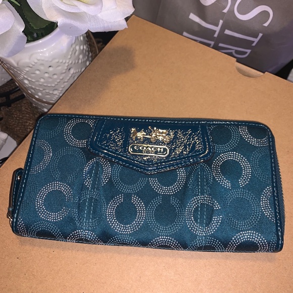 Coach | Bags | Coach Classico Logo Accordion Zip Around Wallet | Poshmark